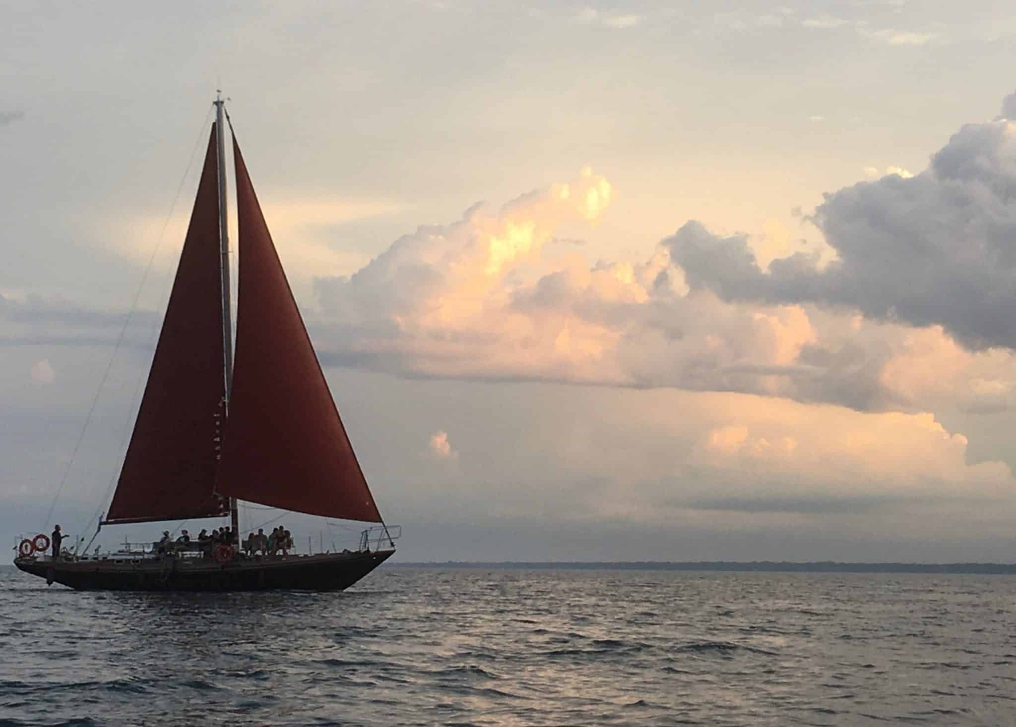 SAILING! DAY SAILS & SUNSET SAILS ... Public Sails and Private Events ...